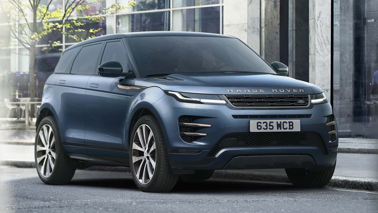 Range Rover Evoque ganha equipamentos e pequenas mudanças visuais na ...