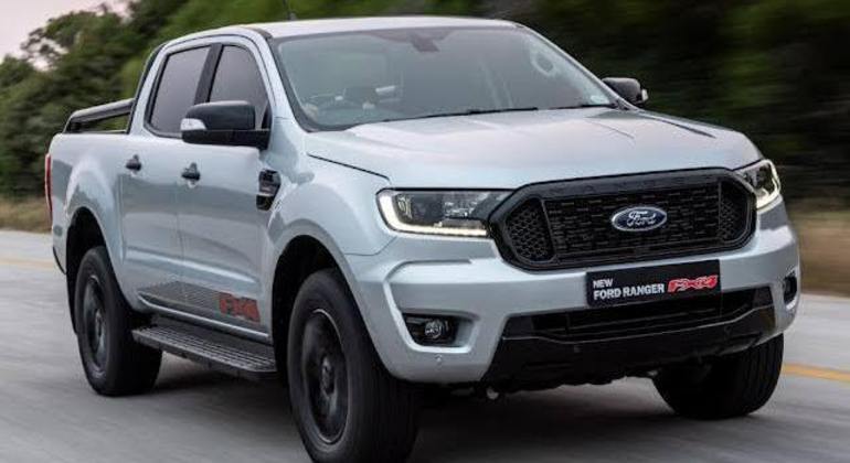 Ford confirma lançamento da Ranger FX4 e linha 2023 no país - Prisma ...