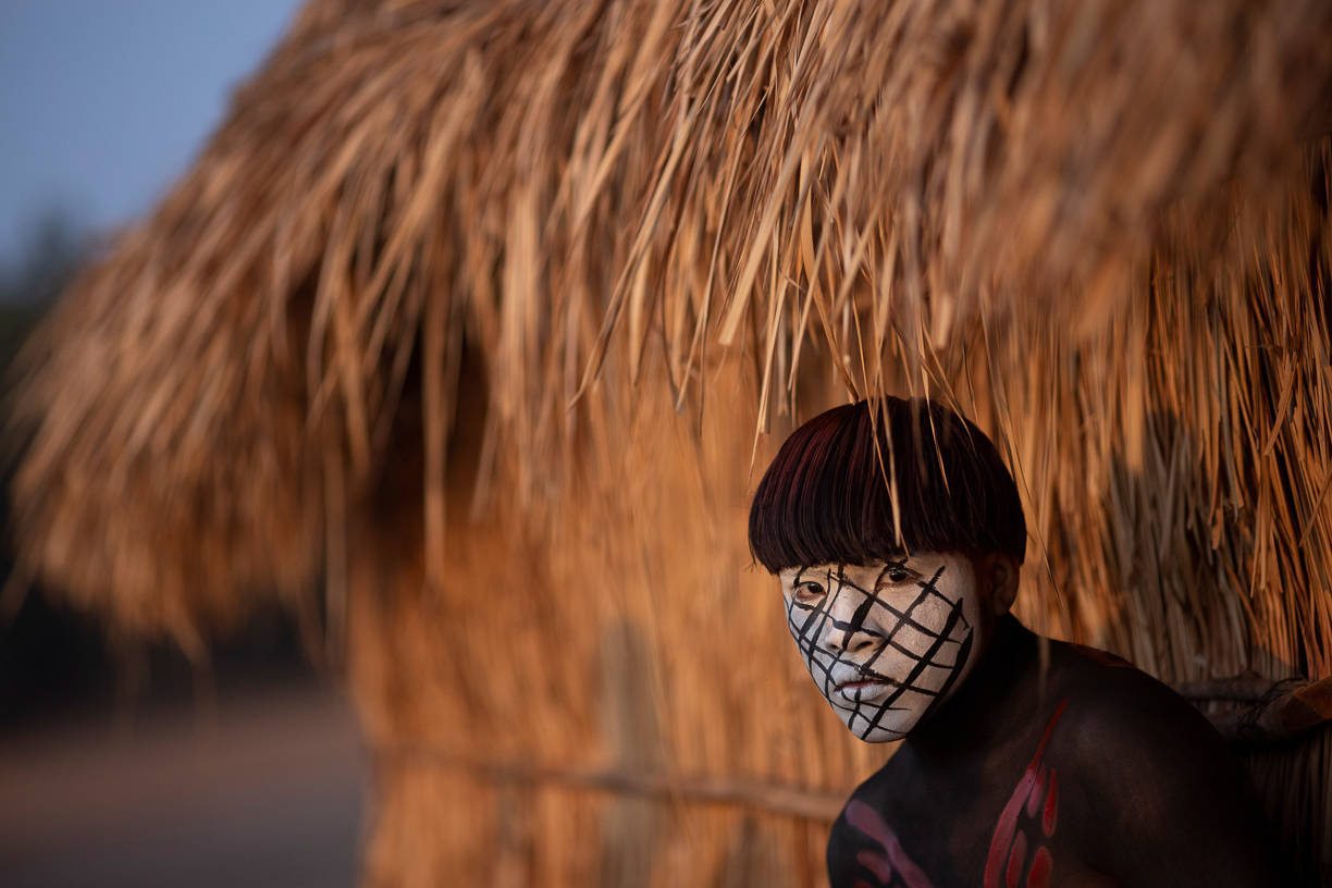 Tribo indígena do Xingu mostra como é feito o ritual do Kuarup - Fotos ...