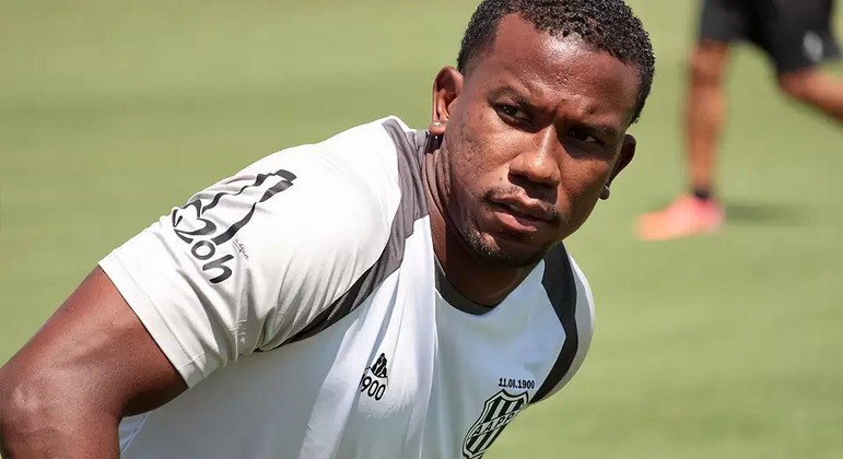 Ribamar comemora retorno na Ponte Preta: 'Pensaram que eu não jogaria ...