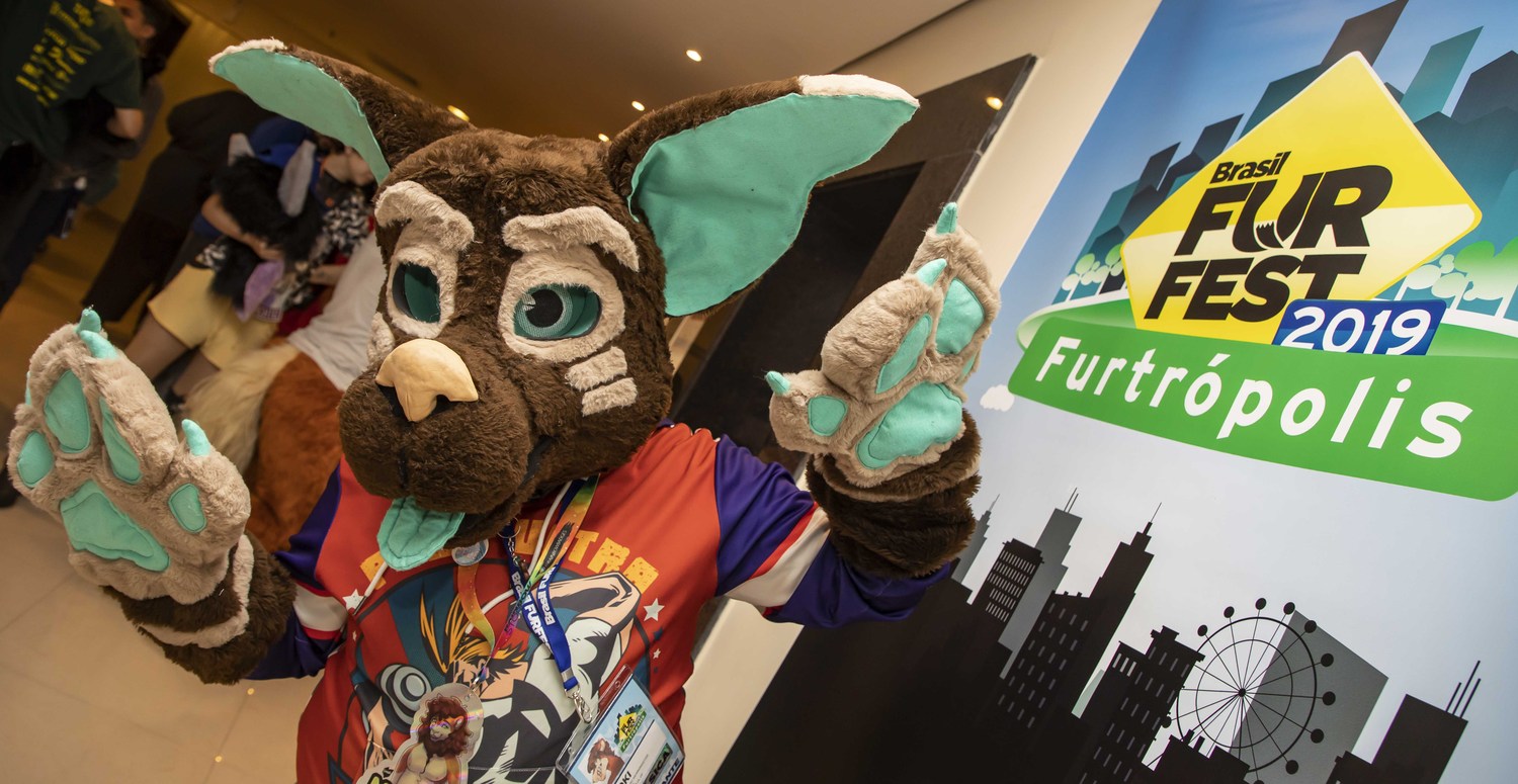 Mundo furry: sem medo e sem delírio - R7 Estúdio - R7 R7 Estúdio