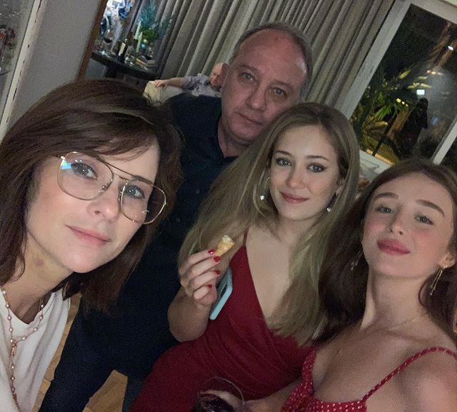 Lisa Barcelos sai do Instagram após ataques por traição com Borel ...