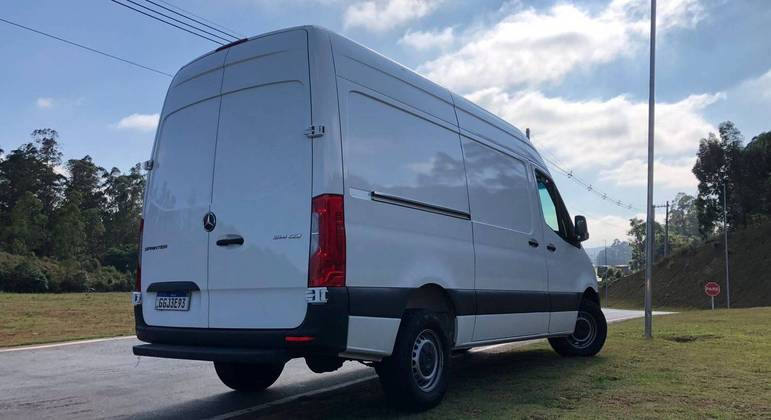 [Avaliação] Sprinter Furgão é tecnológico para combater ofensiva da ...