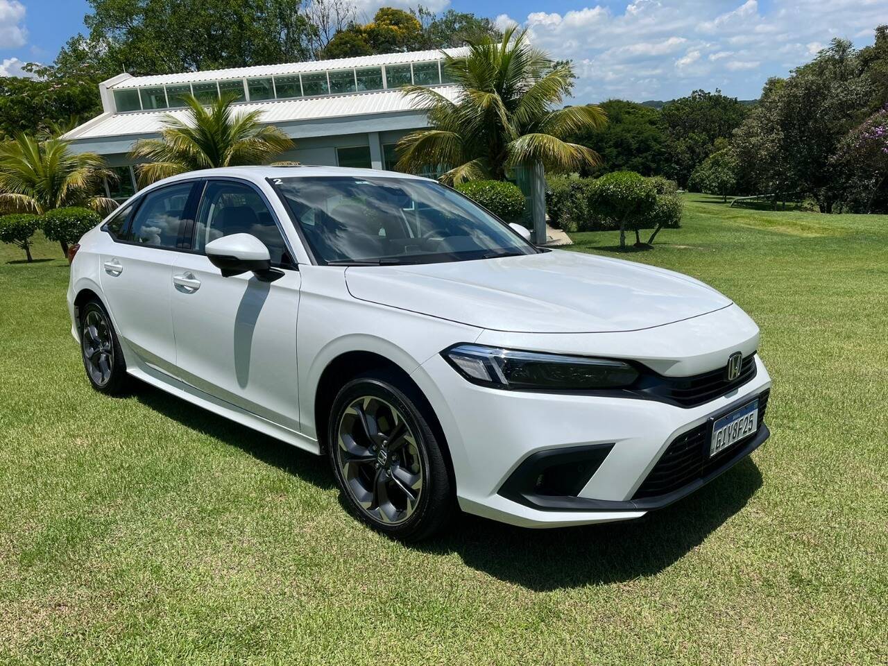Testamos a nova geração do Honda Civic que agora é híbrido e promete 18 ...