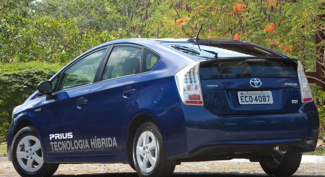 Toyota convoca 341 unidades do Prius para recall - Prisma - R7 Autos Carros